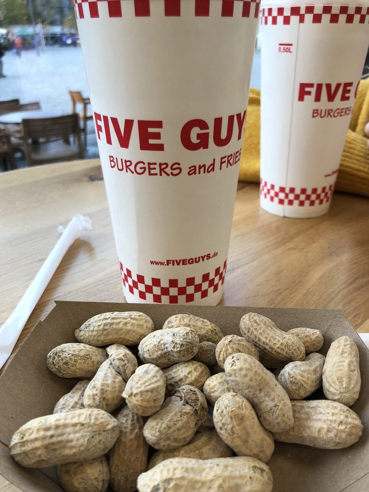 FIVE GUYS - 43 Photos & 26 Reviews - Hedwig-Wachenheim-Str. 12, Berlin ...