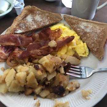 UNCLE DANNY’S FAMILY RESTAURANT - Updated June 2026 - 36 Photos & 25 ...