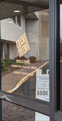 FARMINGTON LIBRARY - Updated July 2025 - 77 Photos - 6 Montieth Dr ...