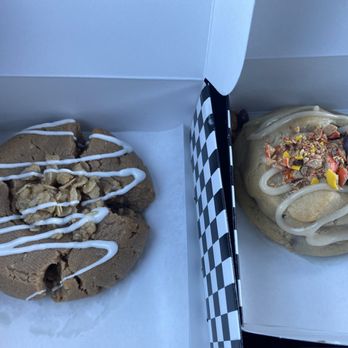 CHUNK COOKIES - Updated June 2025 - 128 Photos & 176 Reviews - 4331 E ...