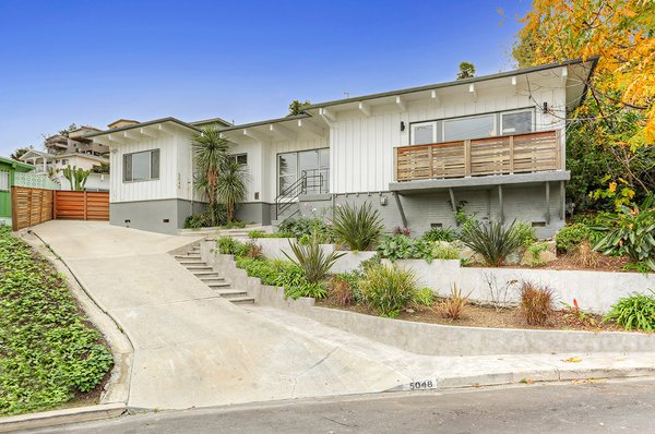 KENYA REEVES COSTA - THE LA HOMEGIRL - 26 Photos & 79 Reviews - 680 ...