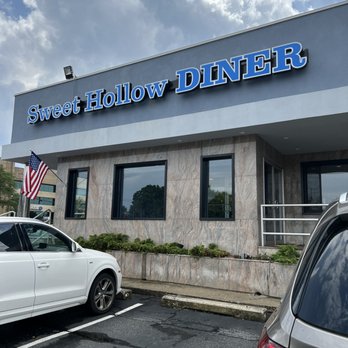 SWEET HOLLOW DINER - Updated January 2025 - 140 Photos & 153 Reviews ...