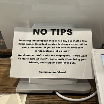 THE FIDDLIN PIG - Updated November 2025 - 87 Photos - 44 Reviews - 100 ...