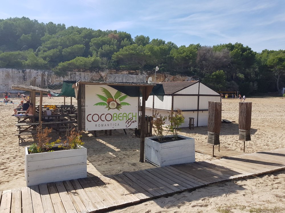 COCO BEACH BAR - Updated October 2025 - Passeig Voramar, Hautes ...