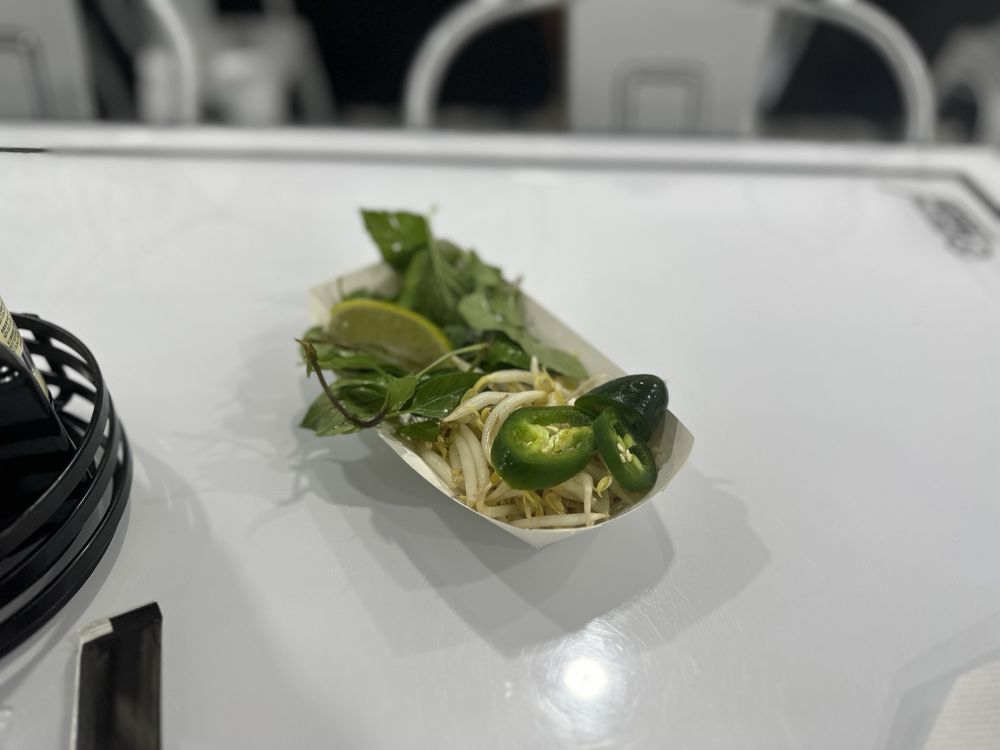 TWENTY PHO HOUR - Updated July 2025 - 255 Photos & 112 Reviews - 1332 W ...