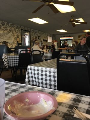 MILLER’S FAMILY RESTAURANT - 19 Photos & 14 Reviews - 1545 W Maumee St ...
