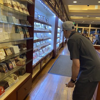 HOLT’S CIGAR COMPANY - Updated December 2025 - 62 Photos & 111 Reviews ...