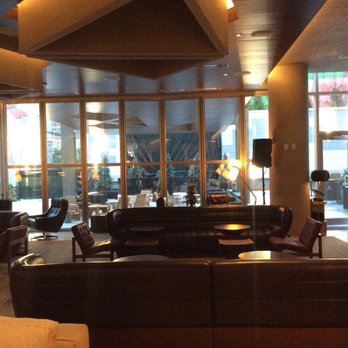 D/6 BAR & LOUNGE - Updated October 2025 - 95 Photos & 58 Reviews - 39 ...