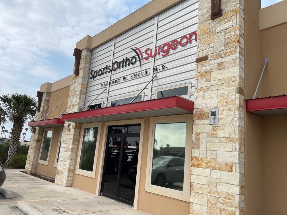 GREGORY SMITH, MD - SPORTS ORTHO SURGEON - Updated April 2025 - 602 ...