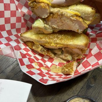 CLUCK CHICKEN - Updated September 2024 - 92 Photos & 160 Reviews - 1384 ...