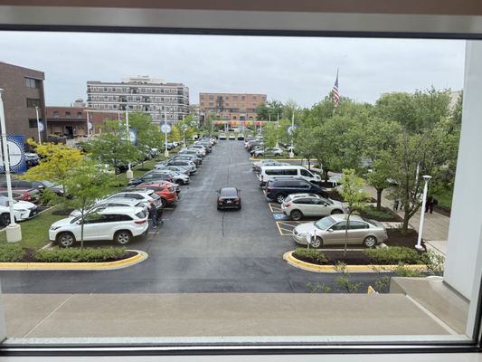 ELMHURST PUBLIC LIBRARY - Updated December 2025 - 82 Photos & 92 ...