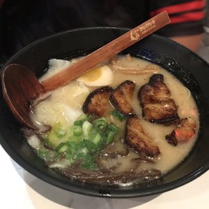 FUJIYA RAMEN SUSHI BAR - 67 Photos & 25 Reviews - 300 Sharaf Ave, Red ...
