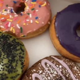 POPOVER - Updated July 2024 - 375 Photos & 198 Reviews - 399 E Kawili ...