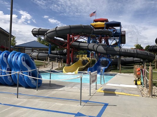 ROARING SPRINGS WATERPARK - 85 Photos & 63 Reviews - 400 W Overland Rd ...