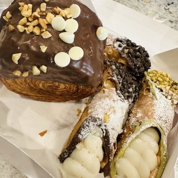 ZEPPOLA CAFE - Updated June 2025 - 689 Photos & 202 Reviews - 3377 S ...