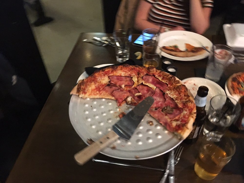 VITALE’S OF ADA - 49 Photos & 132 Reviews - Pizza - 6650 Fulton St E ...