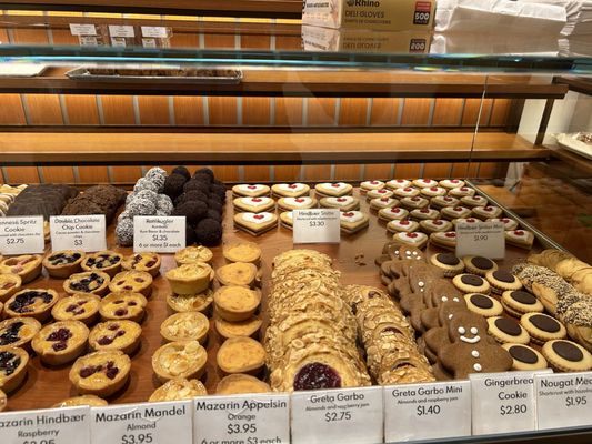 THE DANISH PASTRY HOUSE - Updated December 2025 - 220 Photos & 111 ...