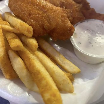 GUS’S WORLD FAMOUS FRIED CHICKEN - CAMELBACK - Updated August 2024 ...