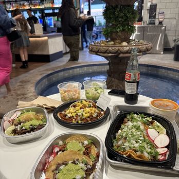 MERCADO GONZALEZ NORTHGATE MARKET - Updated June 2024 - 2183 Photos ...