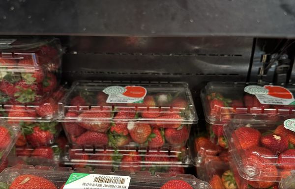 WALMART SUPERCENTER - Updated December 2025 - 17 Photos & 39 Reviews ...