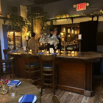 ALICE RESTAURANT - Updated August 2024 - 365 Photos & 173 Reviews - 126 ...