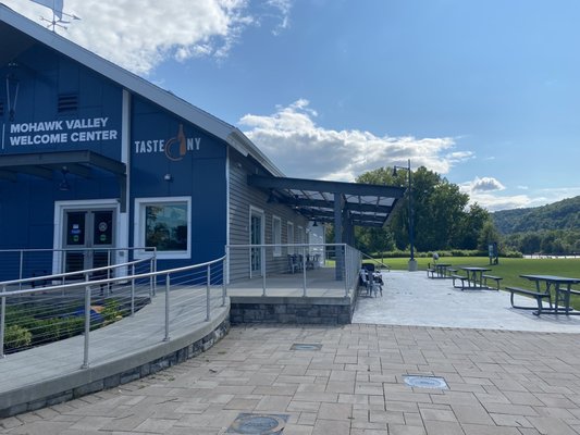 MOHAWK VALLEY WELCOME CENTER - Updated October 2024 - 94 Photos & 24 ...