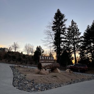 SKYPARK CAMP + RV RESORT - 244 Photos & 143 Reviews - 29297 CA 18 ...