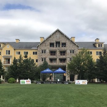 JACKSON GORE INN - Updated December 2025 - 65 Photos & 48 Reviews - 111 ...