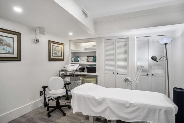 ALITE LASER - CENTRAL AUSTIN - Updated January 2026 - 54 Photos & 119 ...