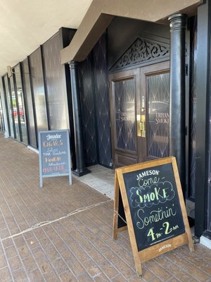 URBAN SMOKE - Updated December 2025 - 64 Photos & 57 Reviews - 3917 ...