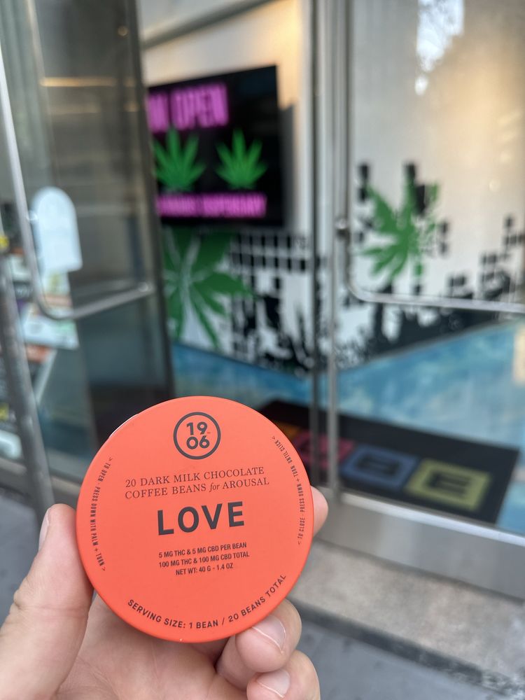 QUBE TIMES SQUARE DISPENSARY - Updated June 2025 - 1412 Broadway, New ...