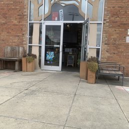 LUCKY TREE - Updated June 2025 - 190 Photos & 151 Reviews - 3801 ...