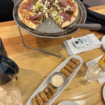 BUNDOX BOCCE - 245 Photos & 112 Reviews - One S Lake St, Reno, Nevada ...