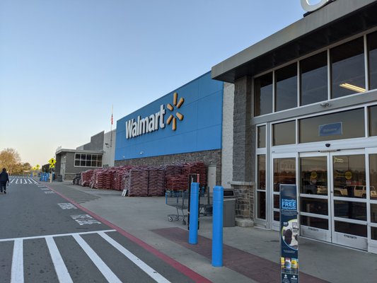 WALMART SUPERCENTER - Updated April 2025 - 26 Photos & 17 Reviews - 204 ...