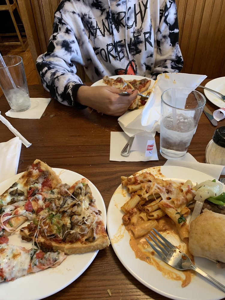 HOME RUN INN PIZZA - 79 Photos & 232 Reviews - 7521 Lemont Rd, Darien ...