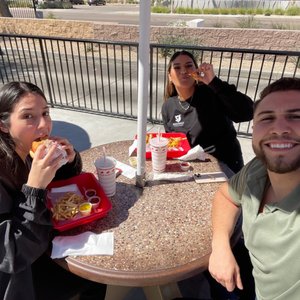 IN-N-OUT BURGER - 102 Photos & 143 Reviews - 9585 W Camelback Rd ...