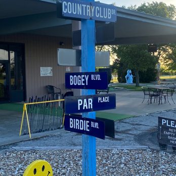 SMILEY’S GOLF COMPLEX - Updated December 2025 - 133 Photos & 42 Reviews ...