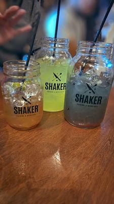 SHAKER CUISINE & MIXOLOGIE - CENTROPOLIS - Updated December 2025 - 22 ...