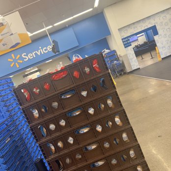 WALMART - Updated December 2025 - 36 Photos & 77 Reviews - 6205 ...
