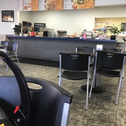 M & M DELI - Updated July 2025 - 109 Photos & 153 Reviews - 1960 ...