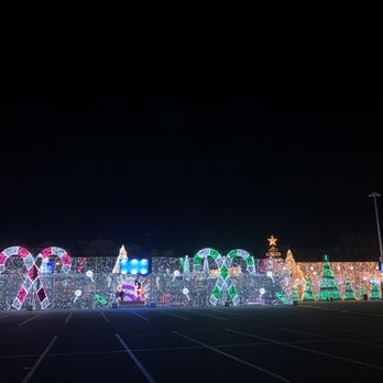 AMAZE LIGHT FESTIVAL-NYC - Updated December 2025 - 118 Photos & 19 ...