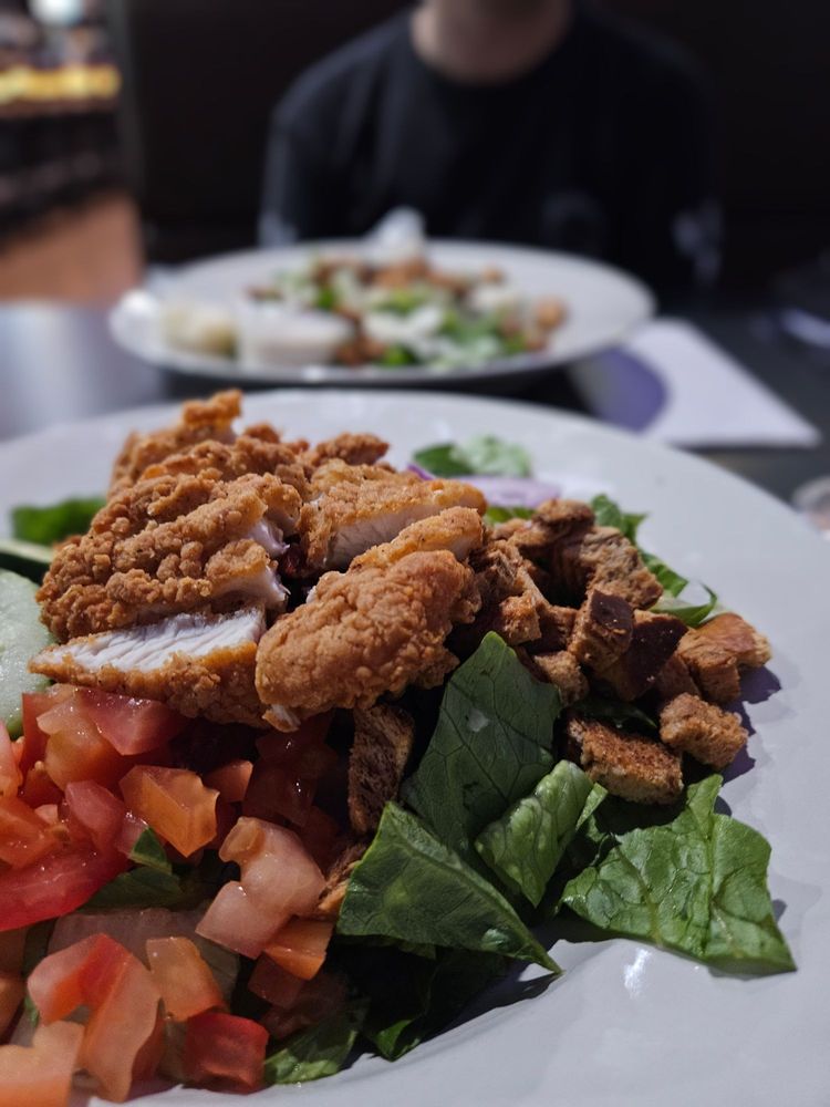 ACES GARAGE BAR & GRILL - Updated October 2025 - 59 Photos & 33 Reviews - 502 Twin Rail Dr ...