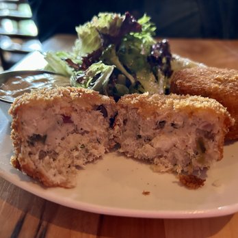 THE CALEDONIAN - Updated January 2026 - 193 Photos & 163 Reviews - 856 ...