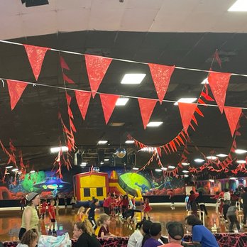 ASTRO SKATE ORLANDO - Updated November 2024 - 92 Photos & 74 Reviews ...