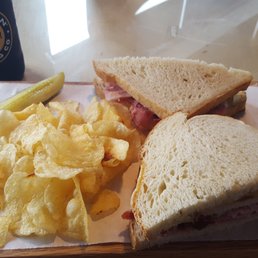 DELI OHIO - Updated December 2025 - 75 Photos & 125 Reviews - 328 ...