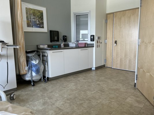 WILLIAM P CLEMENTS JR UNIVERSITY HOSPITAL - Updated October 2025 - 67 ...