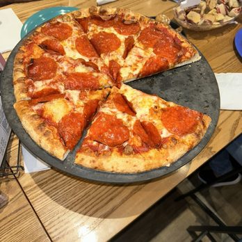 MAIN EVENT WESLEY CHAPEL - Updated December 2025 - 140 Photos & 165 ...