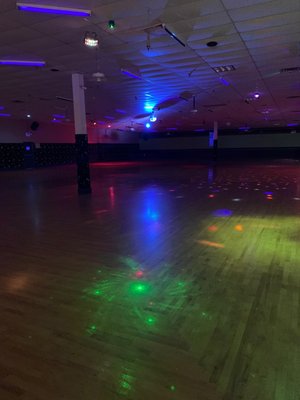 LOGANSPORT SKATE WORLD & FUN CENTER - Updated December 2024 - 11 Photos ...