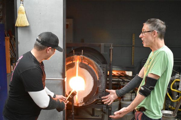 ART BY FIRE GALLERY AND GLASS BLOWING SCHOOL - Updated October 2025 ...