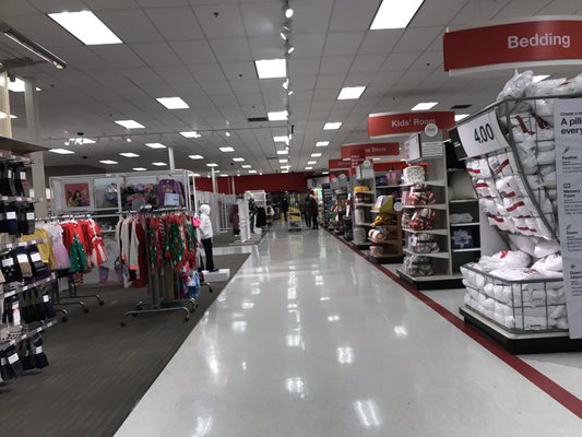 TARGET - Updated October 2025 - 80 Photos & 52 Reviews - 2887 S ...